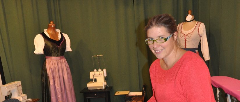 Über mich - Astrid Weiss - Werkstätte für Modeschneiderei